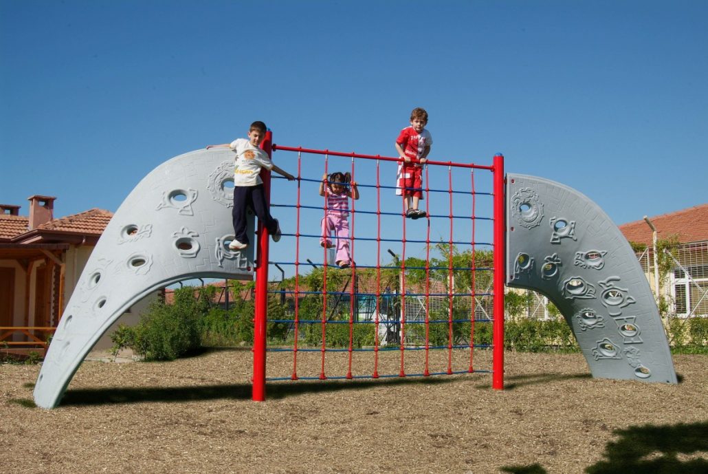 Two Panel Rope Aztec Climber - Imagine That Play Systems